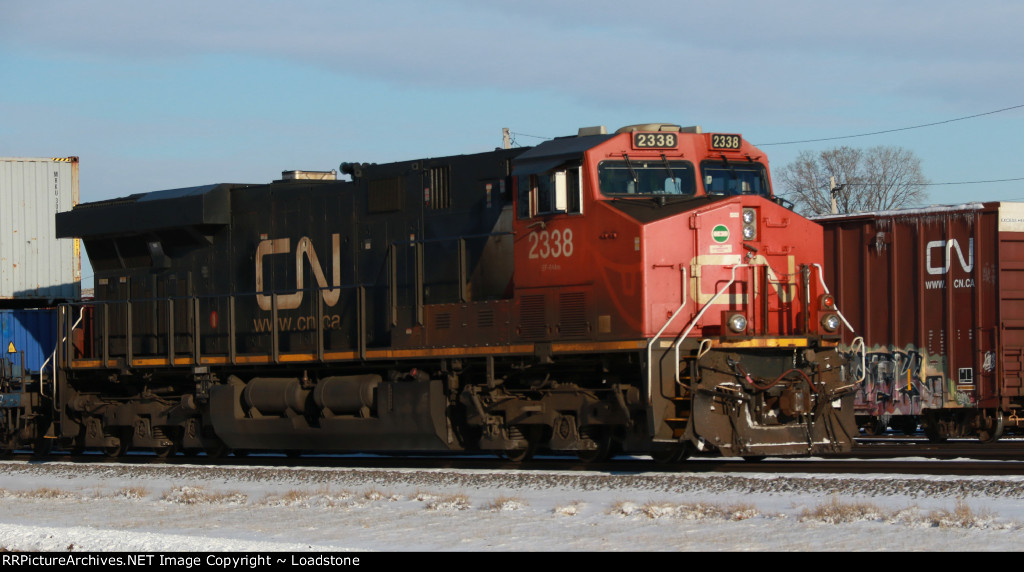 CN 2338